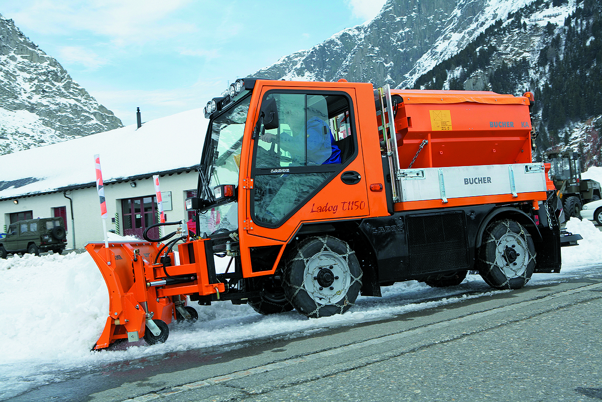 Ladog T 1150 und Giletta